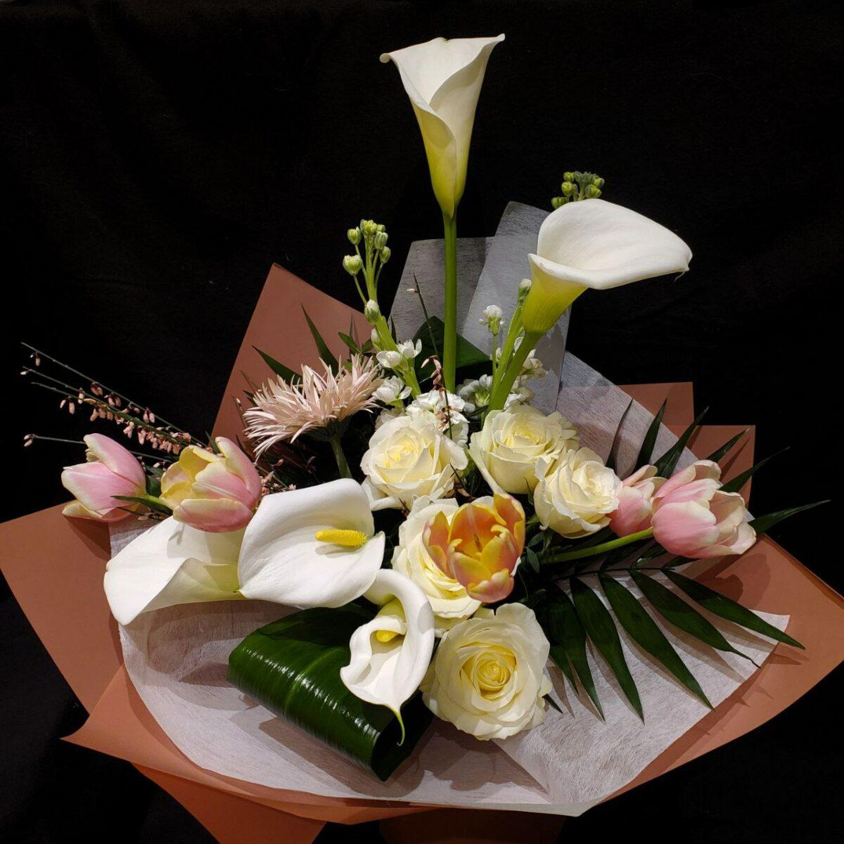 Comandă Buchet cu Eustoma Roză Online / Buchete de flori în Chișinău ...